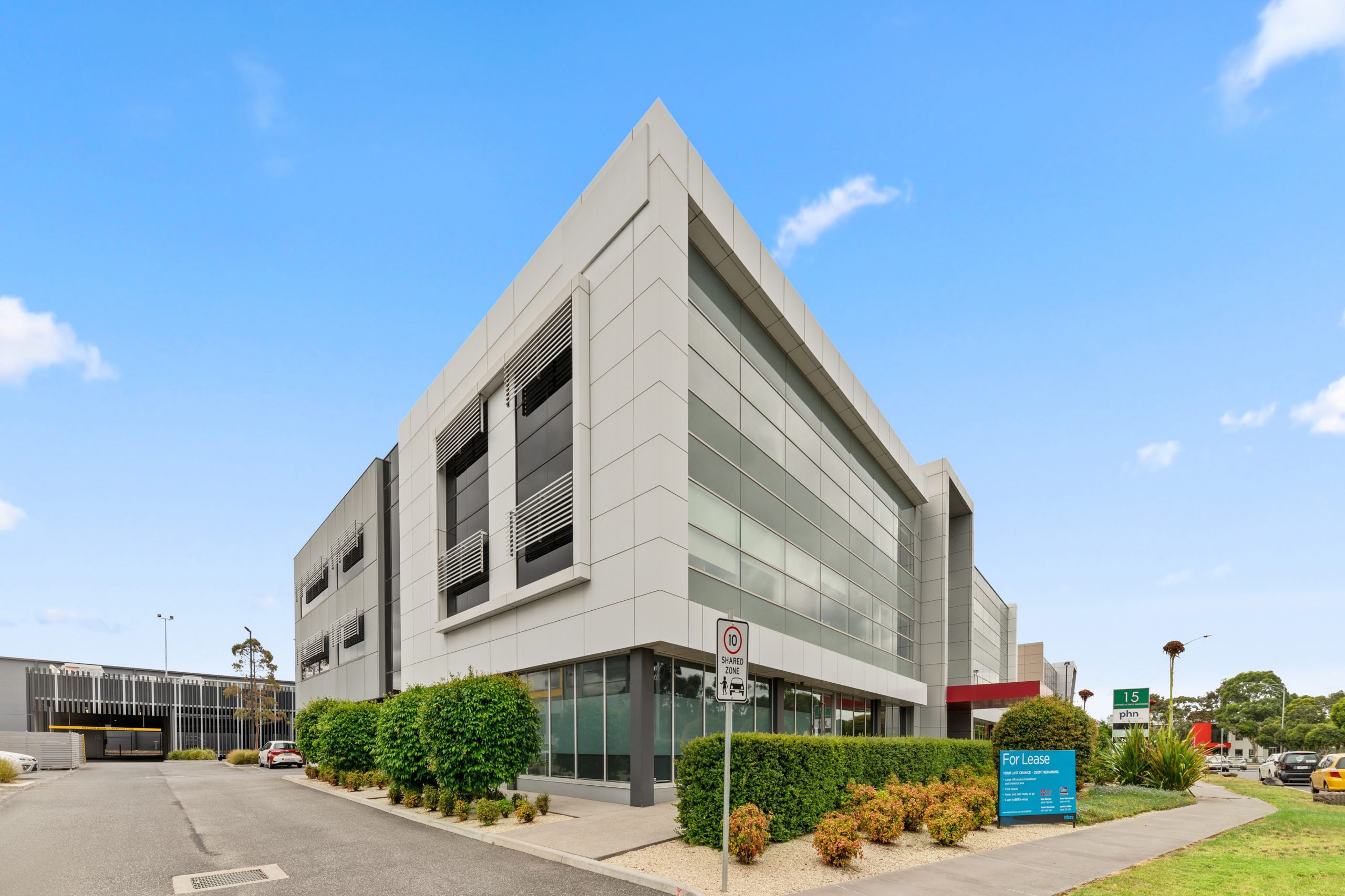 15 Corporate Drive, Parkview Estate - Pellicano